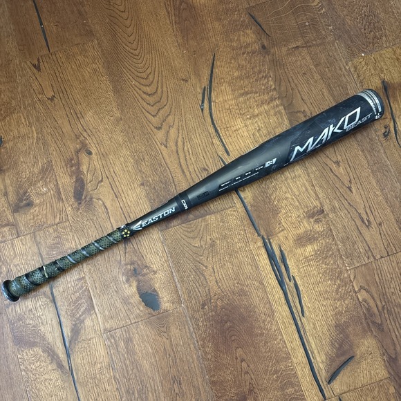 Easton | Other | Easton Mako Beast 27 Baseball Bat 3229 Bbcor Bb17mk ...